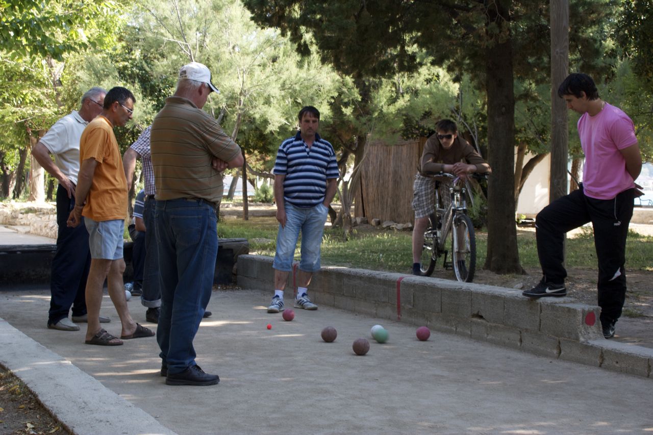 Keeping my eye on the ball in Pag. - Candace Rose Rardon